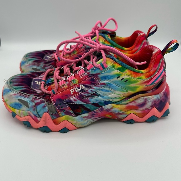 Fila | Shoes | Fila Womens Tiedye Oakmont Tr Rainbow Chunky Platform ...